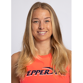 Senior Spotlight: Lisa Zaar – Tennis and Gratitude